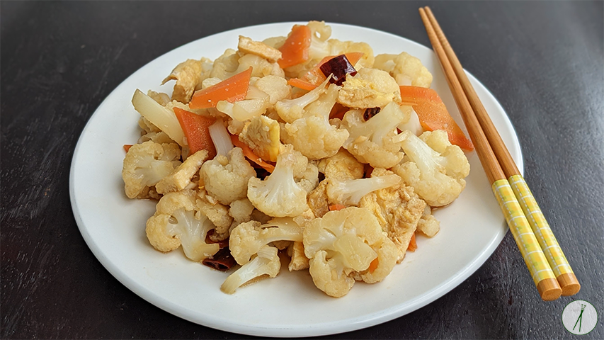 סלט כרובית סיני – Liángbàn càihuā – מכופפת מקלות